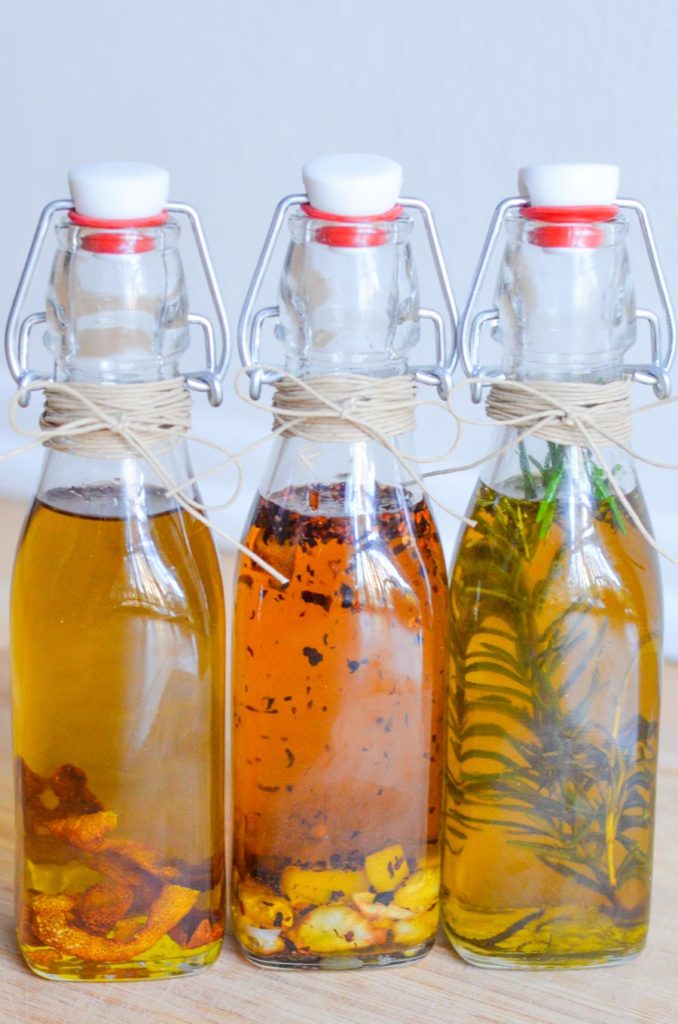 Homemade Infused Olive Oils {DIY Holiday Gift} | Luci's Morsels