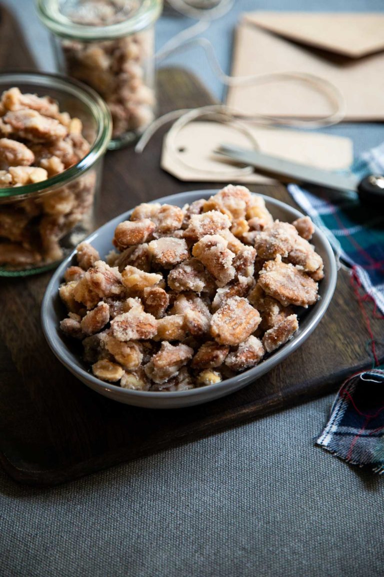 Old-Fashioned Sugared Nuts {stove top w. sour cream}