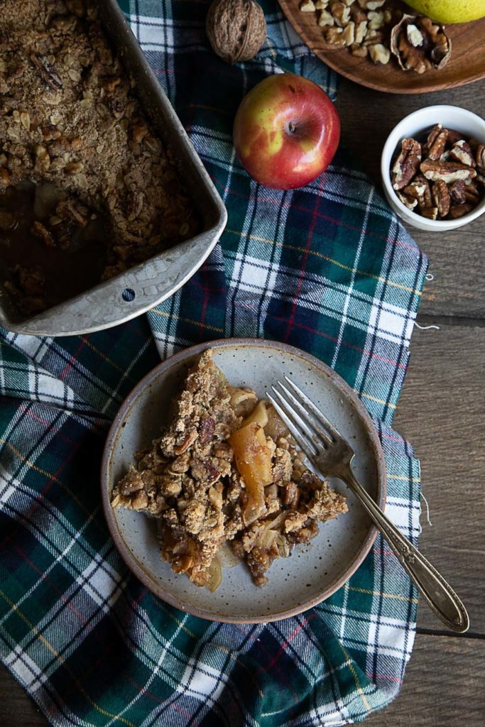 Apple Crisp with Oat Topping - Luci's Morsels
