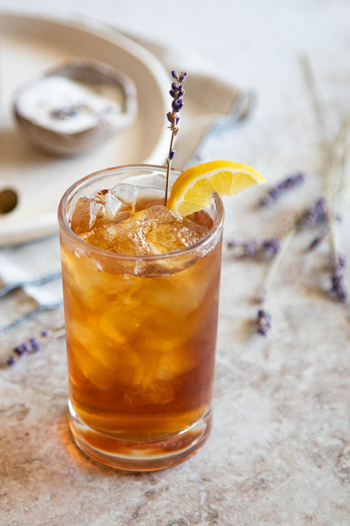 Homemade Lavender Iced Tea {Black Tea} | Luci's Morsels