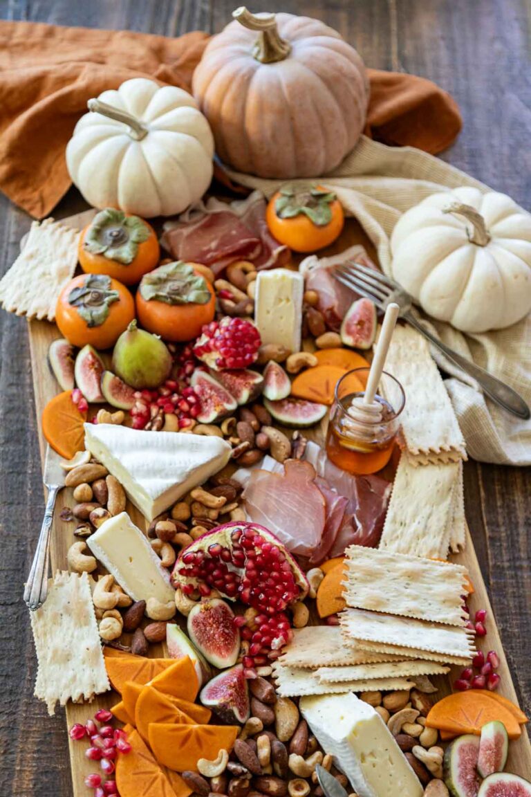 Delicious Fall Charcuterie Board for the Whole Season